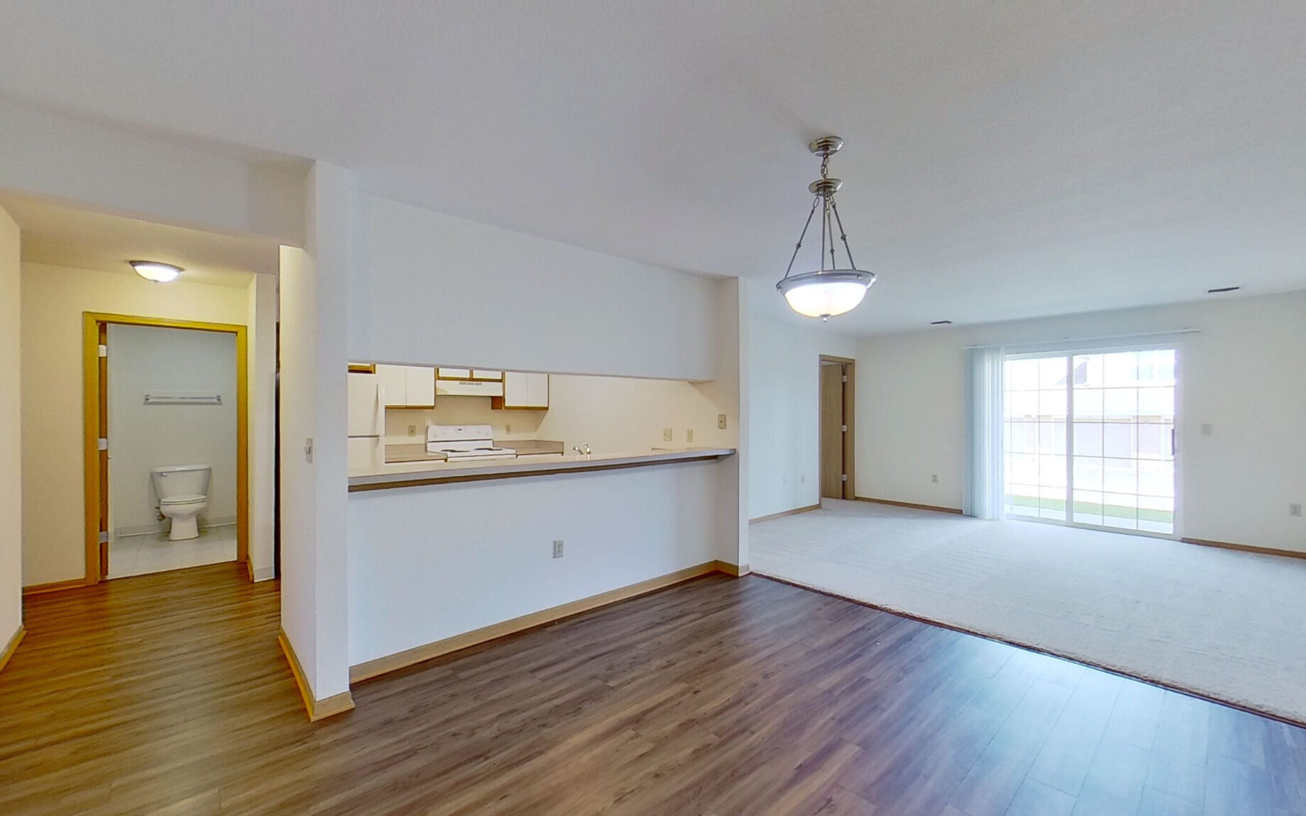 Lake Terrace | Apartment Rentals | Dittmar Realty, Inc.